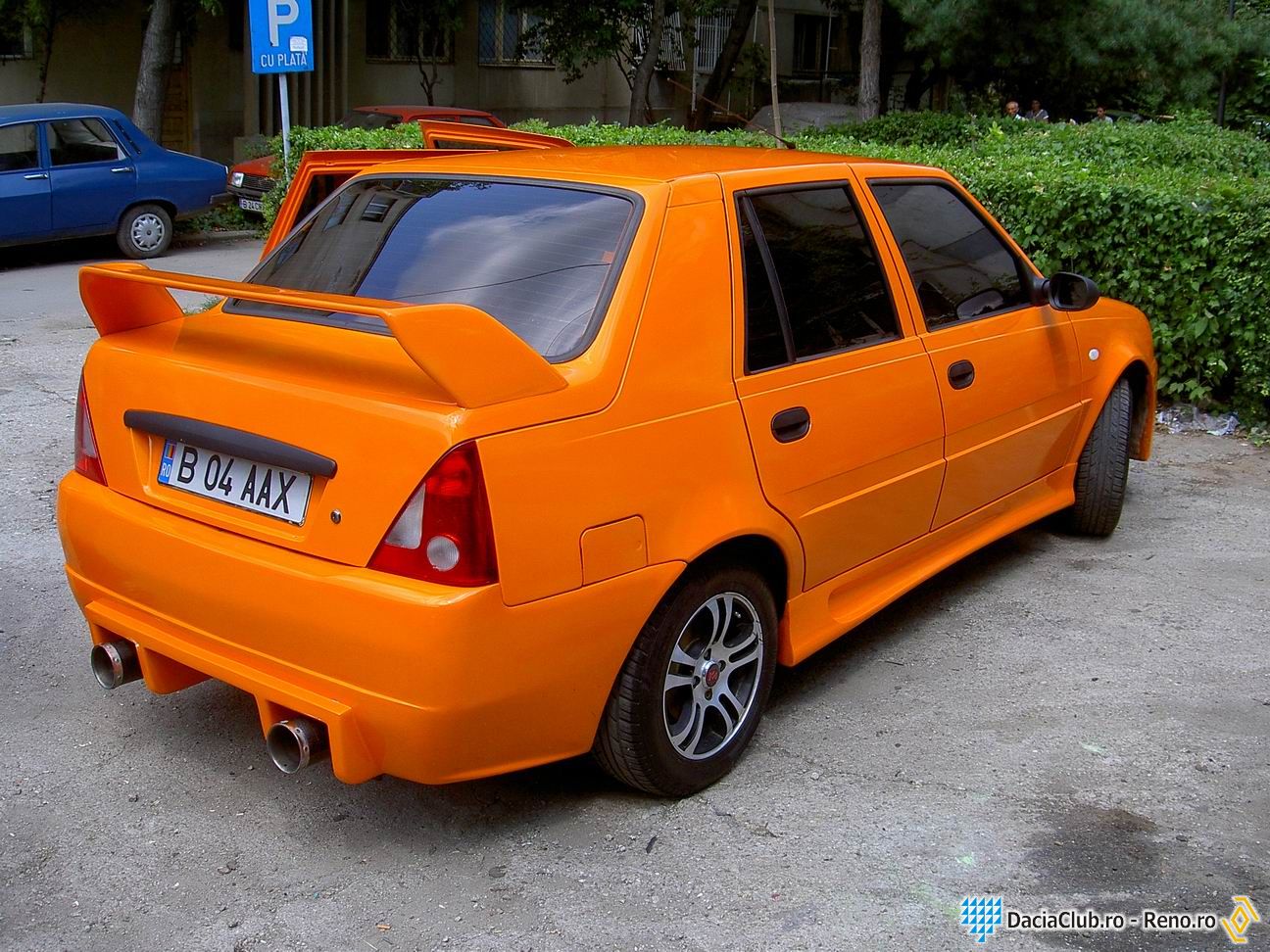 My perfect Dacia Solenza. 3DTuning - probably the best car configurator!