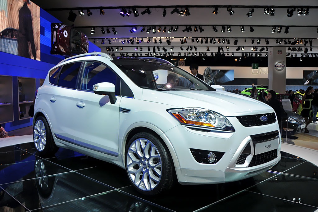 My perfect Ford Kuga. 3DTuning - probably the best car configurator!