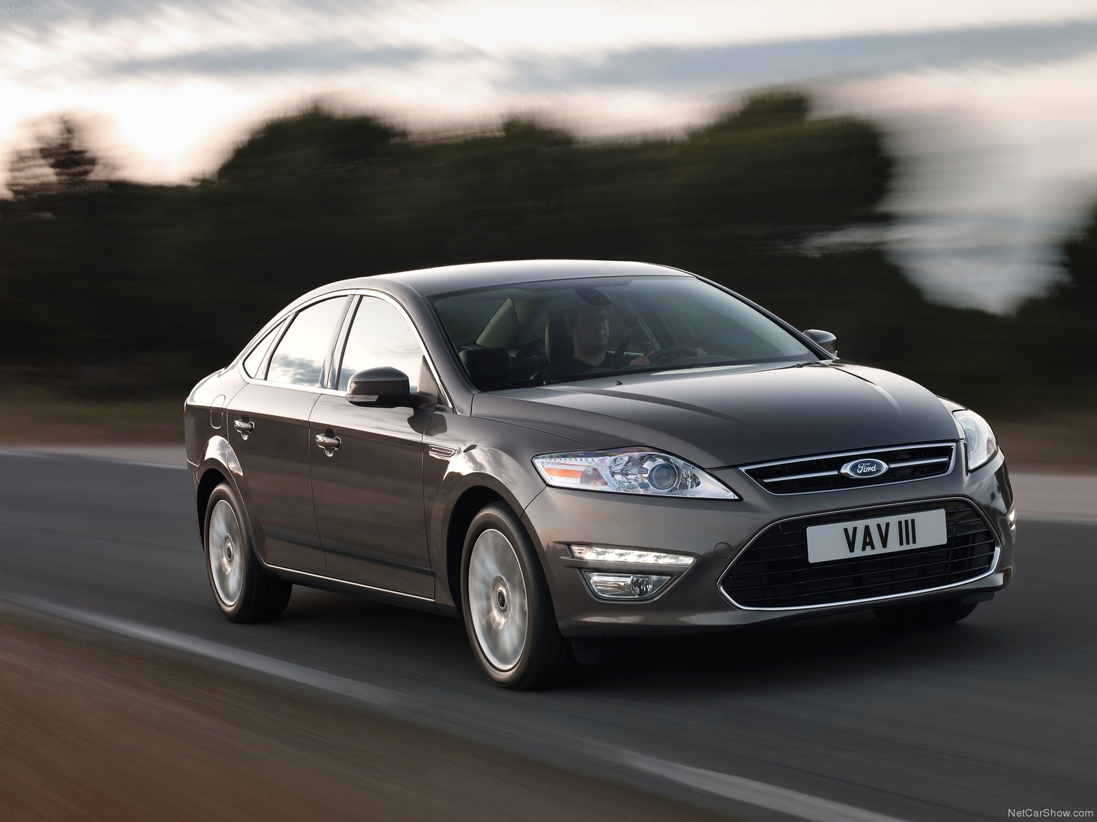 My perfect Ford Mondeo. 3DTuning - probably the best car configurator!