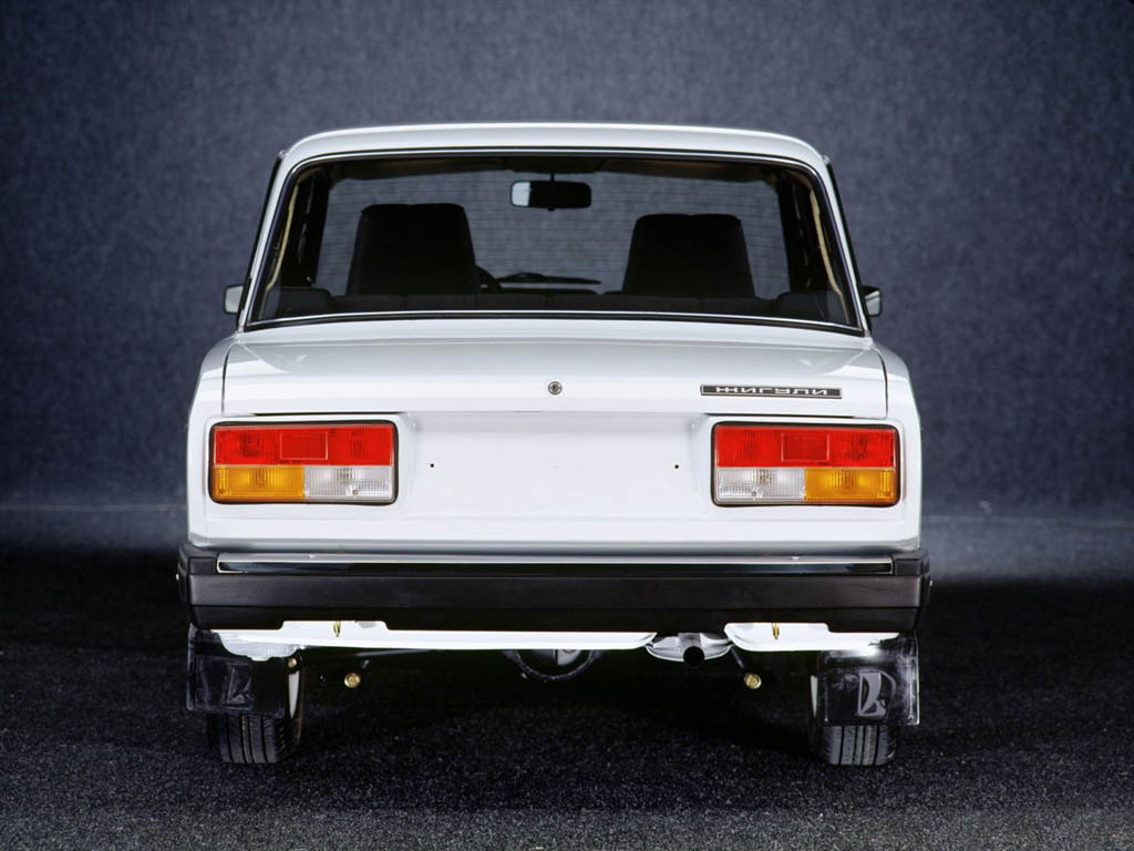 My perfect Lada 2107. 3DTuning - probably the best car configurator!