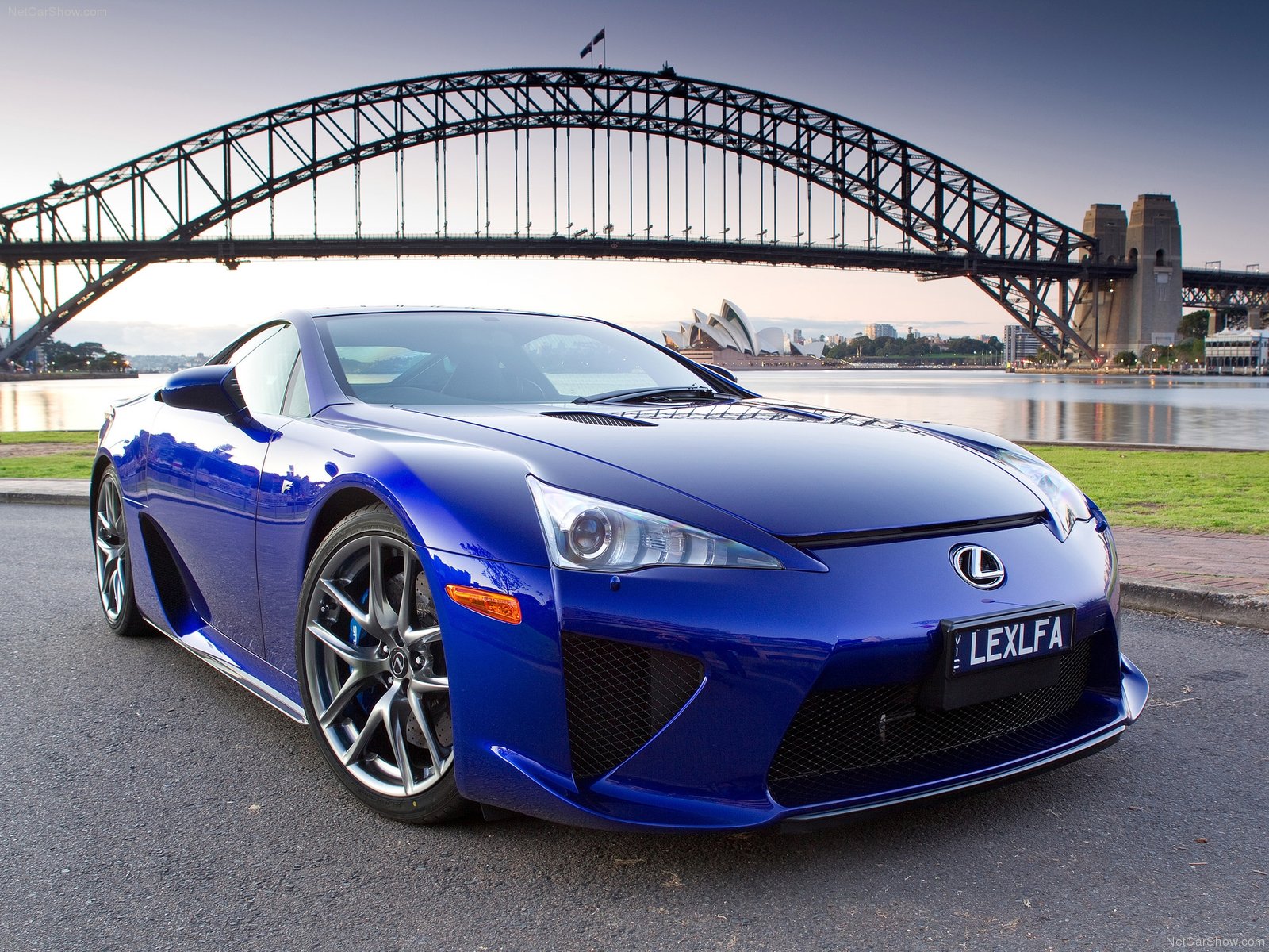 Тюнинг Lexus LFA Coupe 2011, фото тюнинга Лексус ЛФА