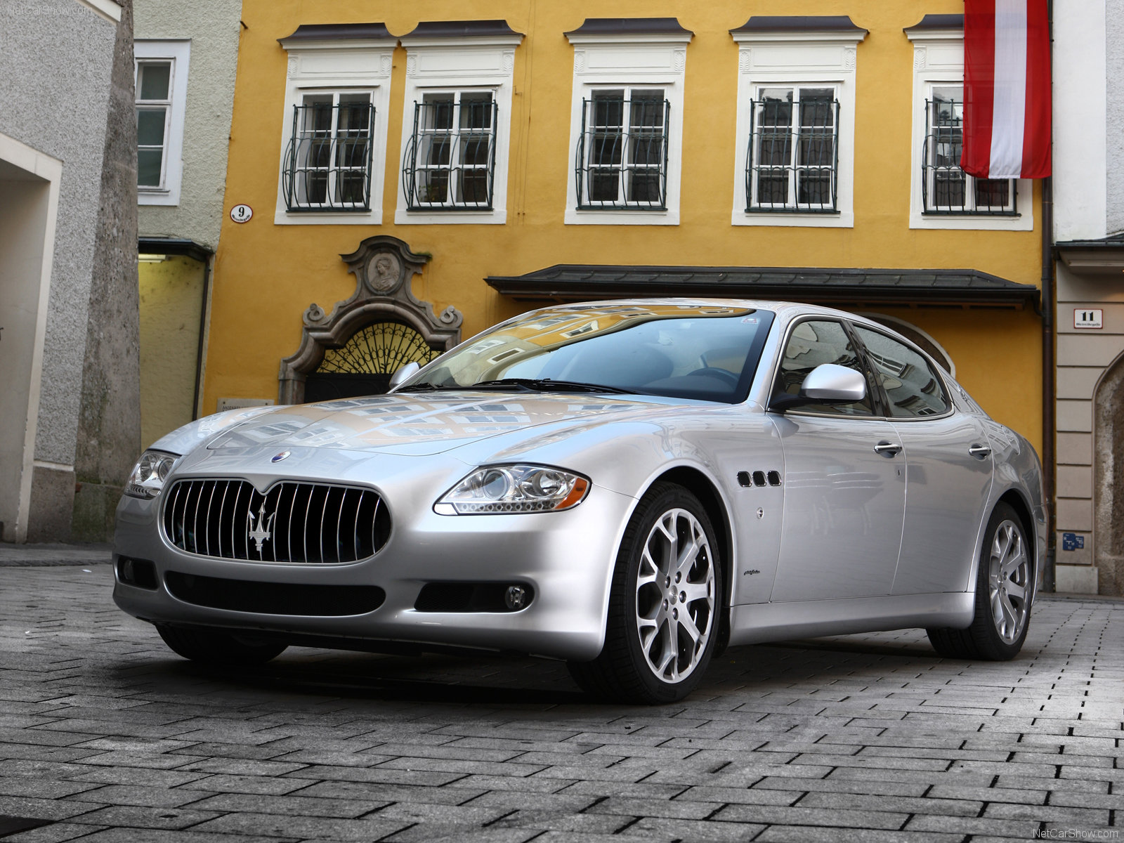 My perfect Maserati Quattroporte. 3DTuning - probably the best car ...