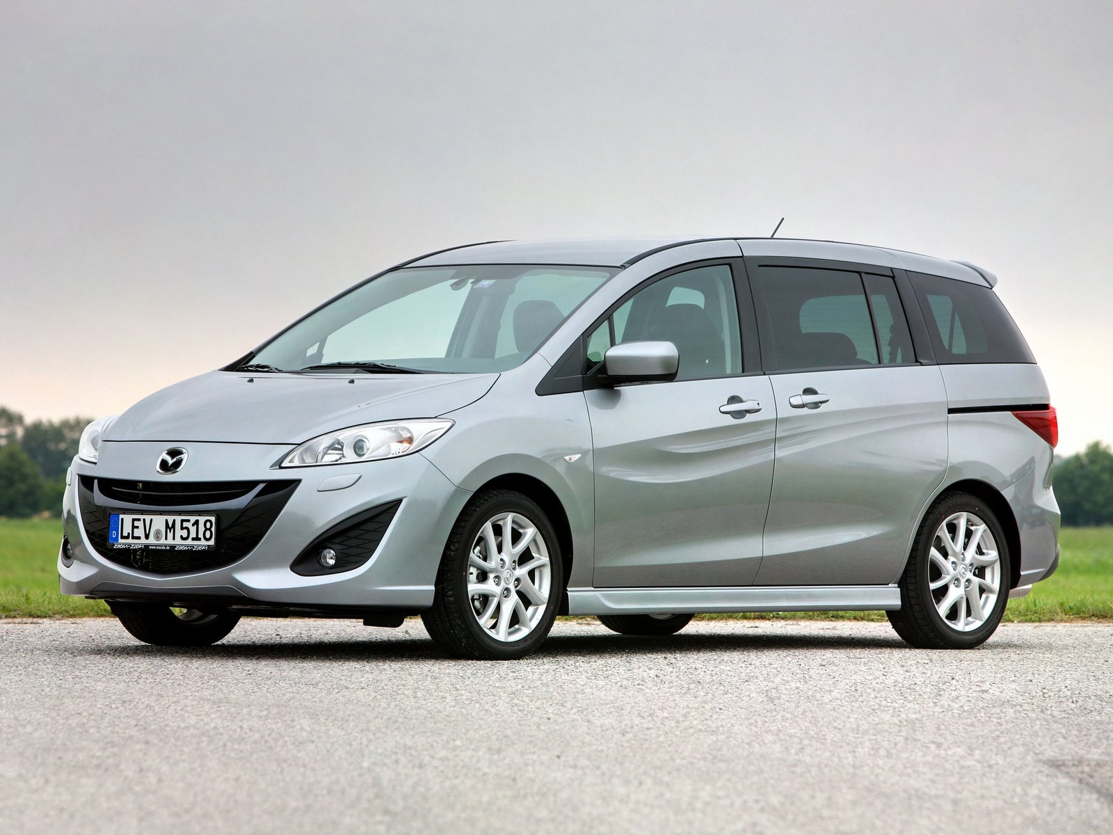 My perfect Mazda 5. 3DTuning - probably the best car configurator!