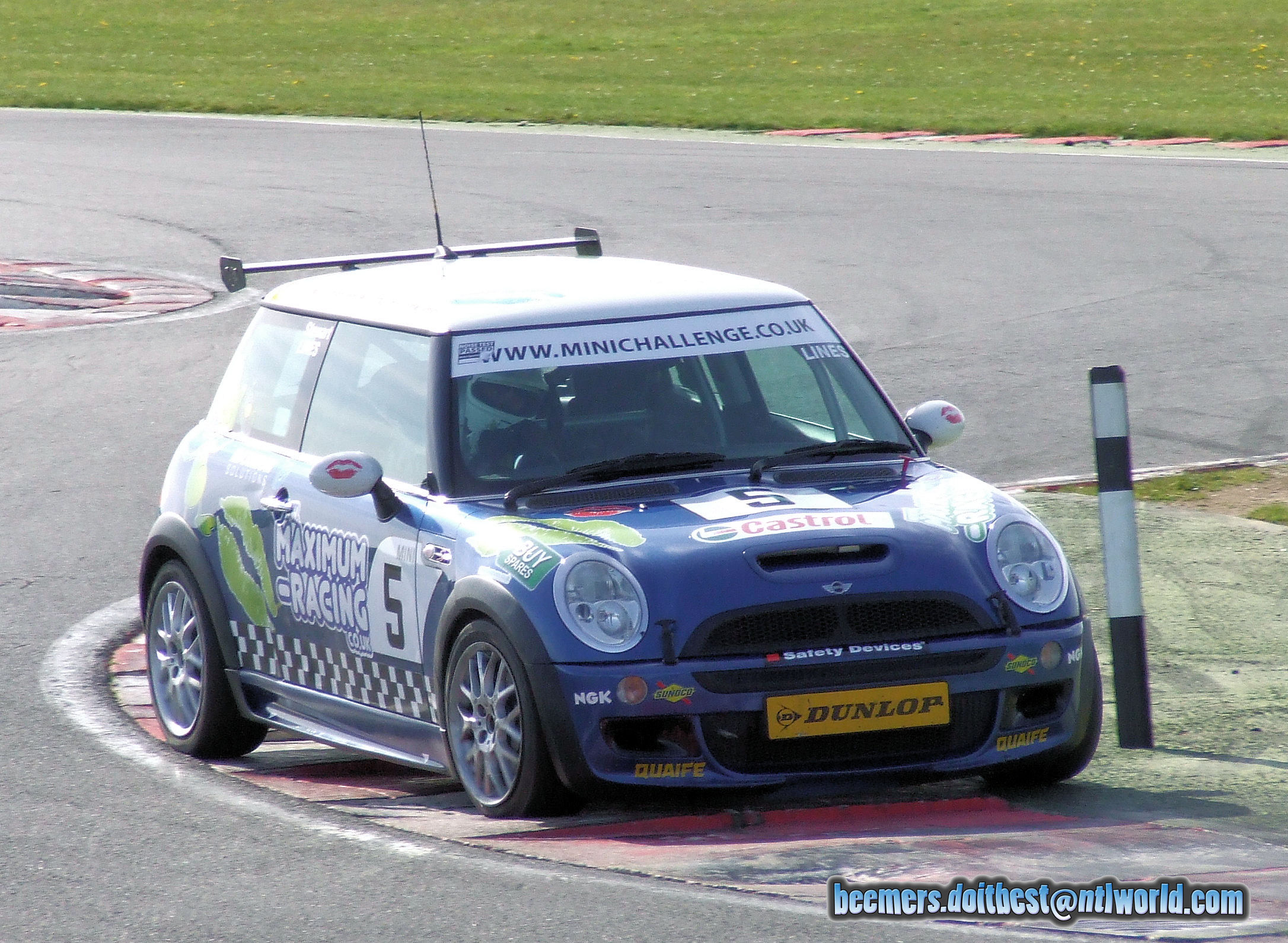 My perfect Mini Cooper. 3DTuning - probably the best car configurator!