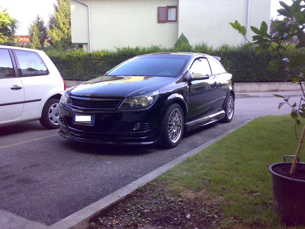 My perfect Opel Astra. 3DTuning - probably the best car configurator!