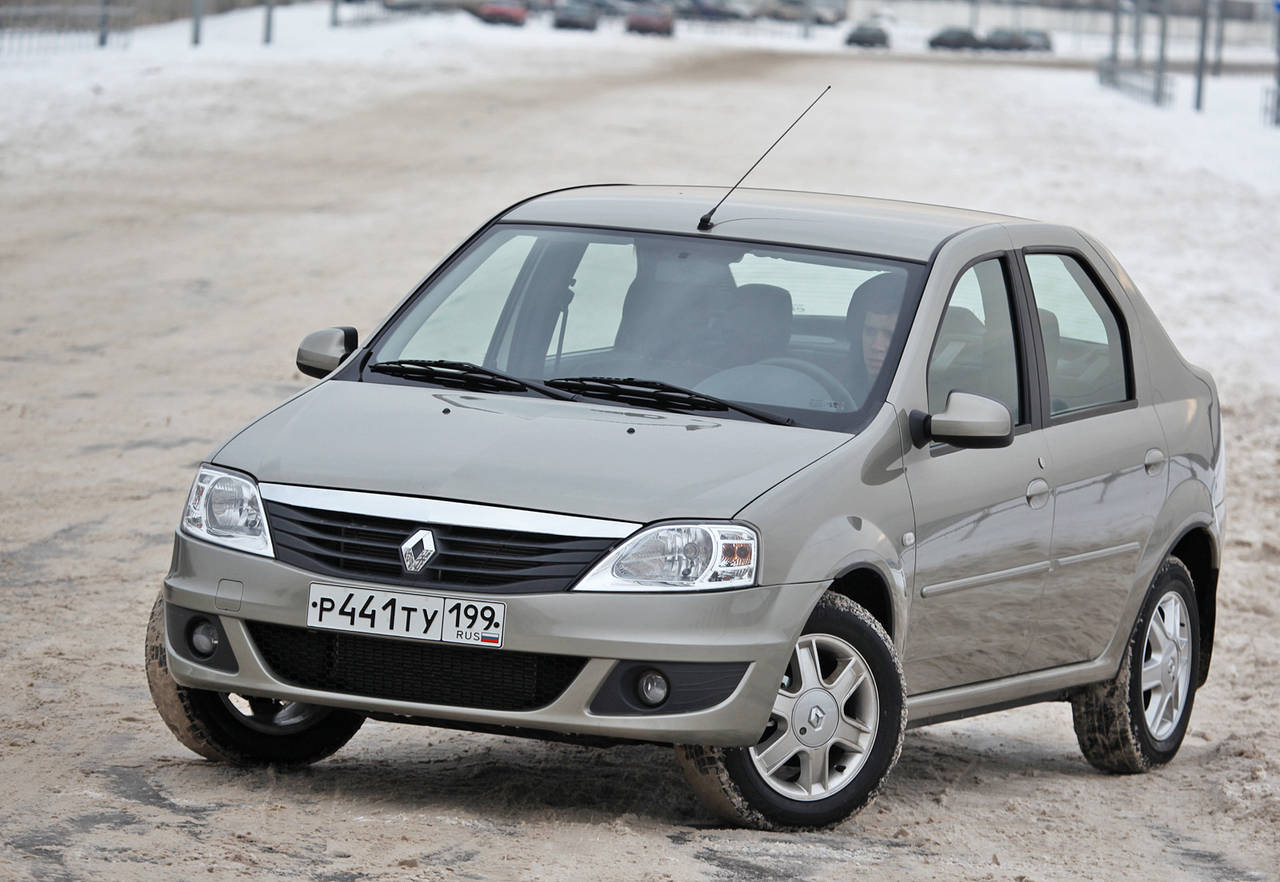 Renault Logan sedan 2010
