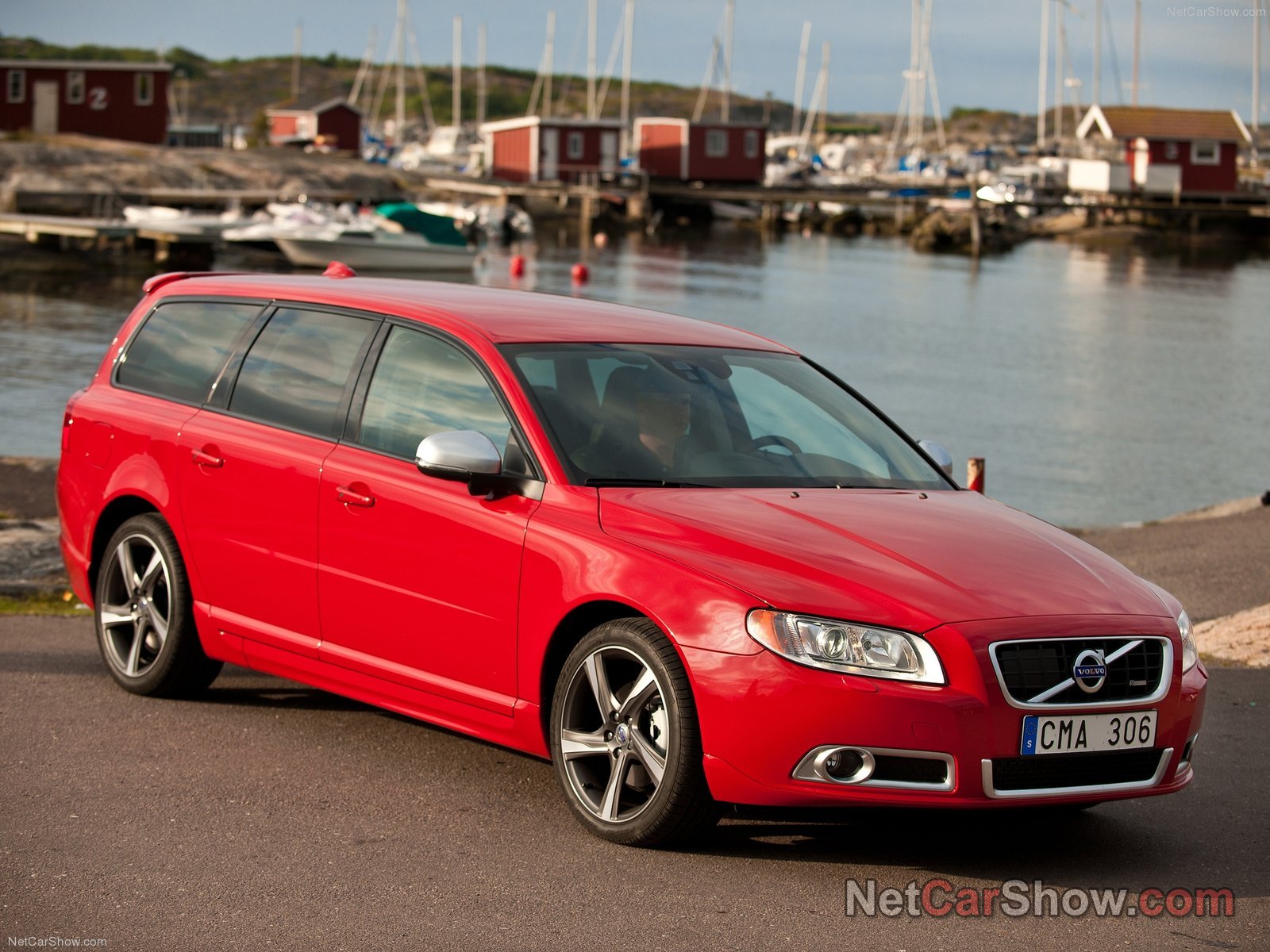 Volvo V70 Wagon 2011