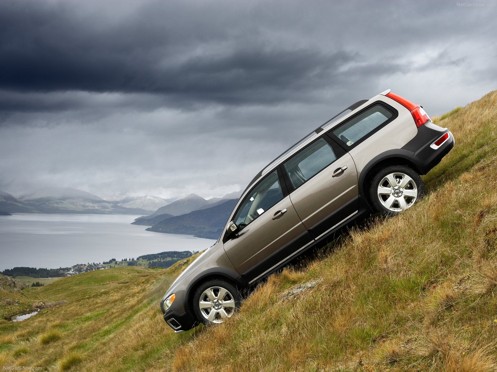 My perfect Volvo XC70. 3DTuning - probably the best car configurator!